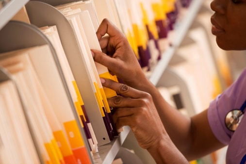 Logiciel d'archivage de documents, stockage, specialiste de la numerisation